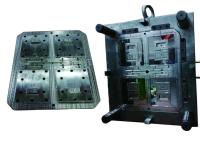 China 0.06mm Precision Pin Point Gate Plastic Injection Mold for sale