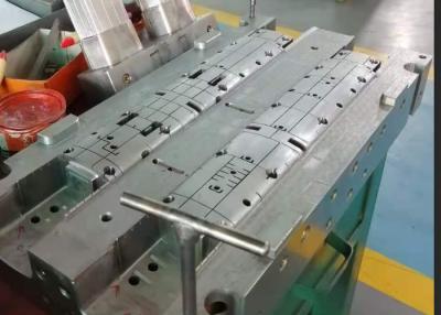 China 500k trabalho feito com ferramentas plástico da injeção dos tiros PMMA com base de HASCO à venda