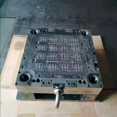 Cina Stampaggio ad iniezione di plastica standard equivalente di HASCO MISUMI FUTABA LKM in vendita