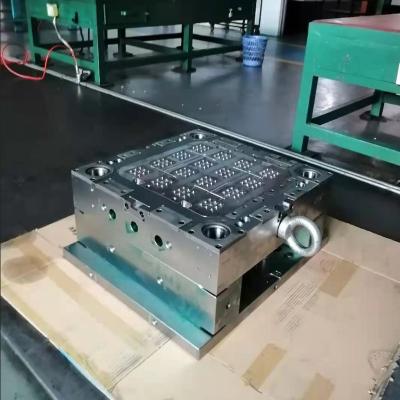 Cina Stampaggio ad iniezione di plastica standard equivalente di HASCO MISUMI FUTABA LKM in vendita