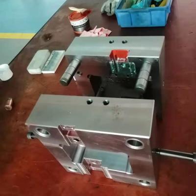 中国 ODMは表面のプラスチック部品718Hの射出成形の工具細工を織る 販売のため