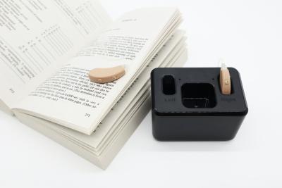 中国 USBミニBluetooth充電式補聴器両耳用調節可能な音量 販売のため