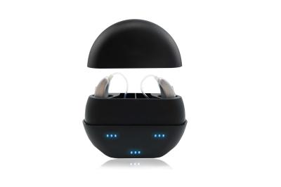 Cina amplificazione del suono sorda delle protesi acustiche di Digital dell'amplificazione del suono di Mini Rechargeable Ear Hearing Device di vigore delle protesi acustiche di 1.8cm in vendita