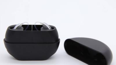 Cina Amplificazione del suono d'argento Bluetooth delle protesi acustiche ricaricabili di FDA per gli anziani in vendita