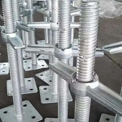 China Q235 Silver Screw Jack Scaffolding For High Performance And Precise Adjustments for sale