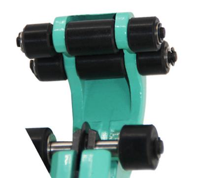 China Stainless Steel Corrugated Pipe Cutter 4-32mm For Natural Gas Pipe Hose Pipe Al Alloy Body flexible soft roller green for sale