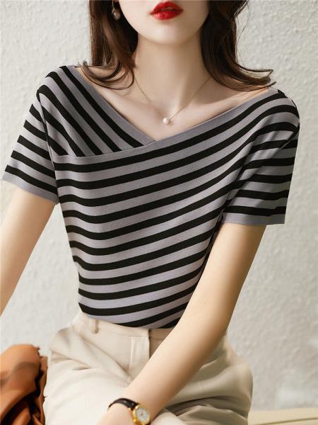 Quality Fashion Striped Knitted Tshirt V Neck Casual Tee Shirt for Women's Occasion for sale