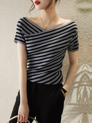 Cina T-shirt a maglia a righe di moda per occasione femminile in vendita