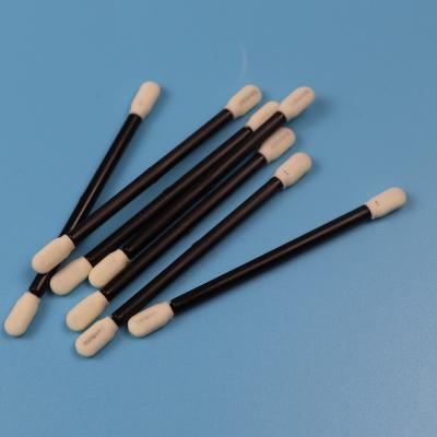 China Zwart het Uiteindecleanroom van het Handvatschuim vrij Zwabberpluksel Met twee uiteinden - Te koop