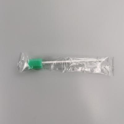 China Color-Coded Oral Care Swabs Single-Packed Flower Round Sponge Tips Green / Pink For Medical Home Certificate SGS for sale