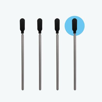 China Pluksel - vrije Industriële Gebruiks Zwarte Cleanroom Schuimzwabber met Grey Stick Te koop