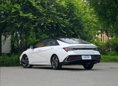 Cina 2022 Hyundai Elantra SUV Car Airbags 4 Gasoline Design Pechino-hyundai Auto in vendita