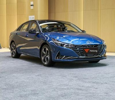 Cina Hyundai Elantra 5 posti Lussuriosa berlina a benzina per velocità elevata e prestazioni potenti in vendita