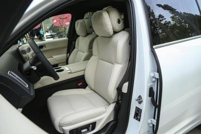 Cina Hybrid Car L8 2023 SUV di lusso elettrico medio e grande con batteria al litio ternario in vendita