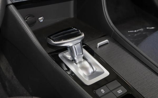 Quality Hyundai Mingtu 2021 Sedan 1.5L/1.8L FWD Normal Steering Wheel Medium-Sized Used for sale
