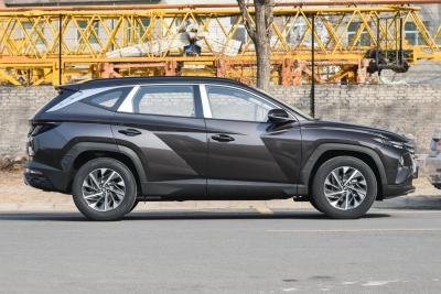 Cina Pechino Hyundai Tucson 5 porte 5 posti auto a benzina 4WD SUV di lusso Compatto Modello SUV in vendita