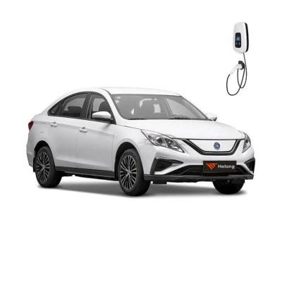 Cina Dongfeng Fengxing S50 T1 T5 E1 M5 5 posti 415 km Sedan elettrica pura 4705*1790*1540mm in vendita