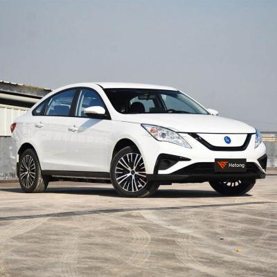 Cina Dongfeng Fengxing S50 T1 T5 E1 M5 5 posti 415 km Sedan elettrica pura 4705*1790*1540mm in vendita