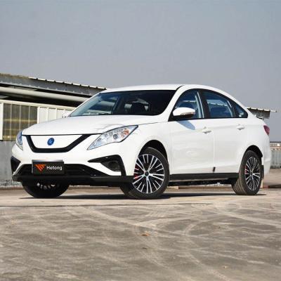 Cina Dongfeng Fengxing S50 T1 T5 E1 M5 5 posti 415 km Sedan elettrica pura 4705*1790*1540mm in vendita