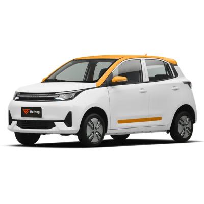 China Direção esquerda 2022 2023 Yema Letin Mango Mini Carro elétrico para 4 lugares Veículo energético à venda