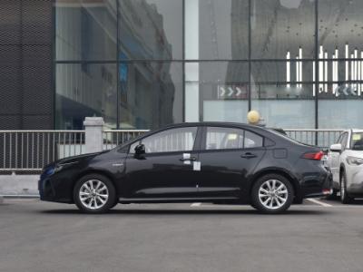 Cina Autovetture ibride Toyota Corolla E-cvt con doppio motore e coppia massima di 207 N.m. in vendita