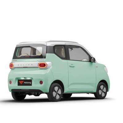 Cina 2021 Wuling Mini EV Air EV 300 km Ternario batteria al litio Veicolo a due scomparti in vendita