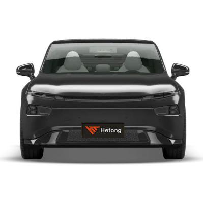 Cina 2024 Xpeng P7 5 posti 2WD Energy Car Auto con sterzo sinistro in nero/rosso/bianco in vendita