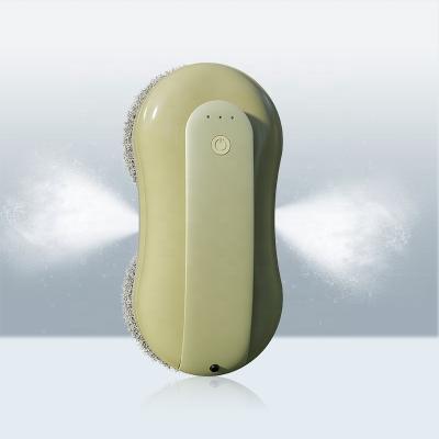 Cina Pulizzatore di vetri 500mAh Capacità della batteria Remote Control App Control Mode Commerciale in vendita