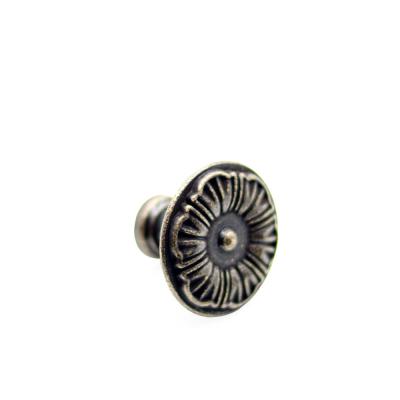 Chine Polished Aluminium Furniture Knobs with Included Screws Easy to Clean à vendre