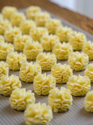 China 3KW Multifunctional Automated Cookie Machine For Jenny biscuit making for sale