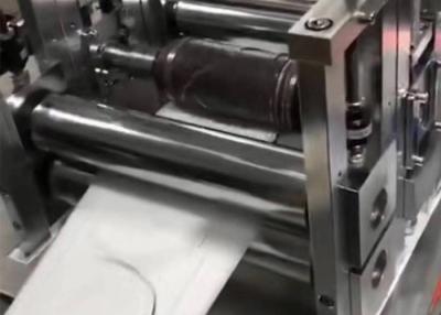China Full Automatic Mask Machine With Flat Type Folding Type N95 Mask Machine Mask for sale