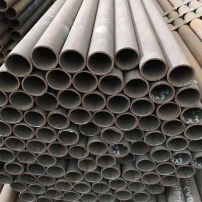 Cina Tubo rotondo in acciaio al carbonio A53 A106 A36 A105 Q195 Spessore di grande diametro personalizzato in vendita