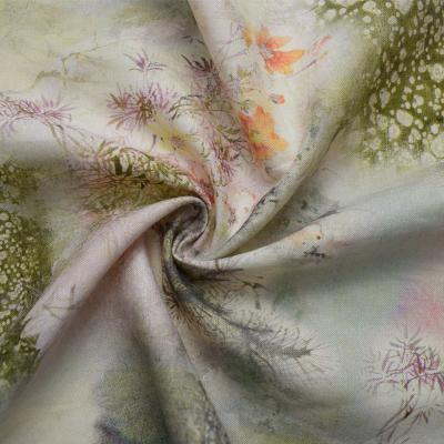 Cina Pelle sostenibile tessuta floreale della stampa di Digital del tessuto di rayon viscoso del modello amichevole in vendita