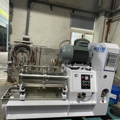 中国 50L大きい流れのディスク タイプ省エネが付いているぬれた粉砕の砂の製造所機械 販売のため