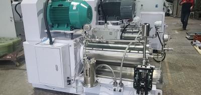 Cina 75KW macchina per la frantumazione di macinazione bagnata del pigmento di litro 0.3mm dell'attrezzatura 250 in vendita