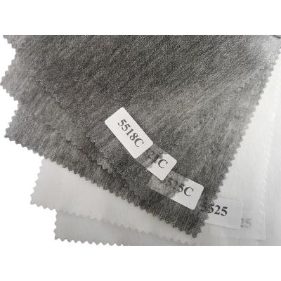 Cina Easy Iron On Fabric Interlining fusibile a doppio/singolo punto per abbigliamento fai da te Materiale per bambole in vendita