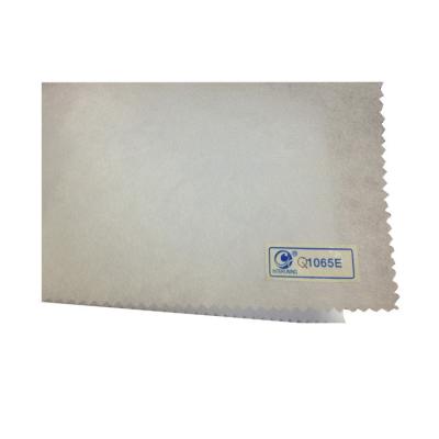China Estabilizador de papel de respaldo de bordado fusionable no tejido para ancho normal 100-152 cm en venta