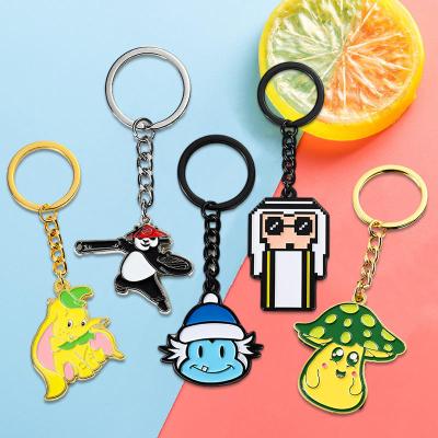 China Die Cut Zink Alloy Emaille Sleutelhangers Cartoon Anime Type Op maat gemaakt for sale