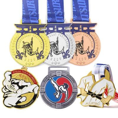 China Custom Engraved Medals 20-80mm Gold Silver Copper Alloy for sale