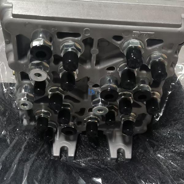 Quality YA00000543 C0400-60018 Signal Valve Hitachi Hydraulic Control Valve for sale