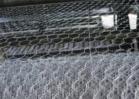 China Galvanized Before Weaving Hexagonal Wire Mesh Netting for Gabion Slope Protection 0.3-2.0mm for sale