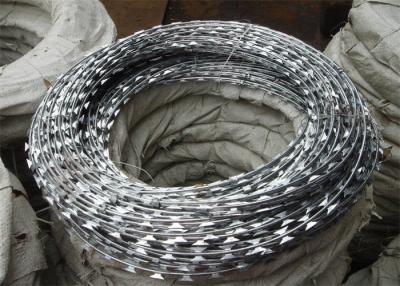 China Straight Razor Wire Coil Anti Corrosion Concertina Fencing Wire for sale